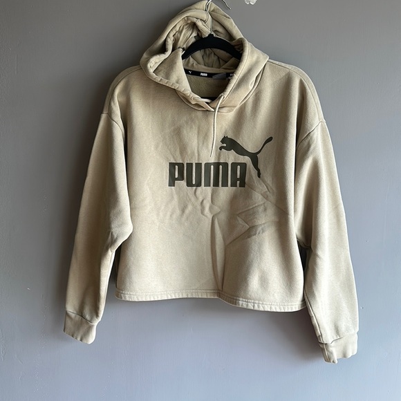 Puma | Sweaters | Puma Crop Top Hoodie Size L Great Condition Like New ...